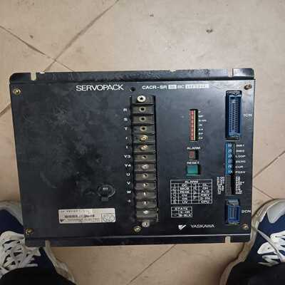 安川CACR-SR30BC1AFY244伺服驱动器询价