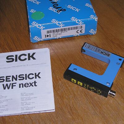 NEW  SICK WF3040B416 6 028 453  6028453 Fork sensor in origi