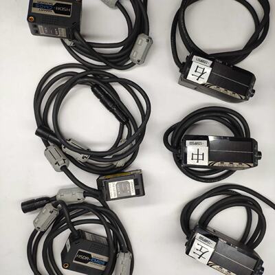 议价omronOMRONZX2-LD100L扩散反射型ZX2-LDA41激光COMS型智能感