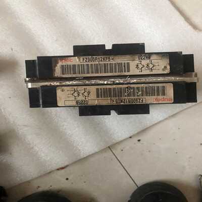 询价FZ900R12KF5成色如图！8个要的联系