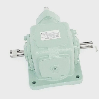 NEW TSUBAKI ED4M1LROY MITER RIGHT ANGLE GEAR REDUCER 11 RATI