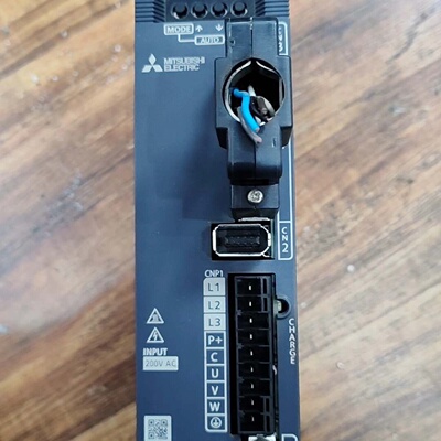 议价Mitsubishi Servo Drive MrJe10A 100W Disassembly Product