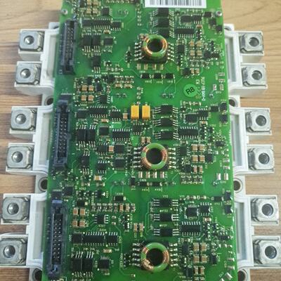 【询价】模块，FS225R12KE3，，成色不错，有一个适用