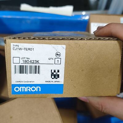 欧姆龙CJ1WTER01终端盖全新原装日本产带原包装-议价