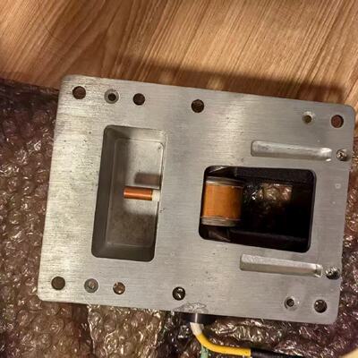 询价-E2V磁控管MG5223F外观完整带接线端
