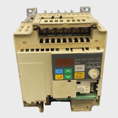 OMRON 3G3JVA4007 AC3PH 380460V 4.7A INVERTER
