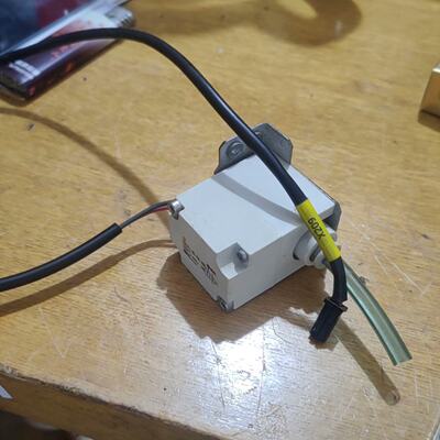 议价SMC VQ21A1-6G-C6-X88-Q电磁阀，功能