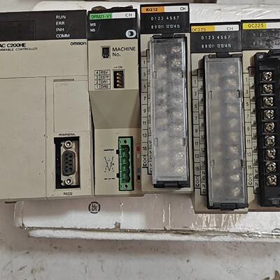 溢价-pICC200HECPU42E有一个