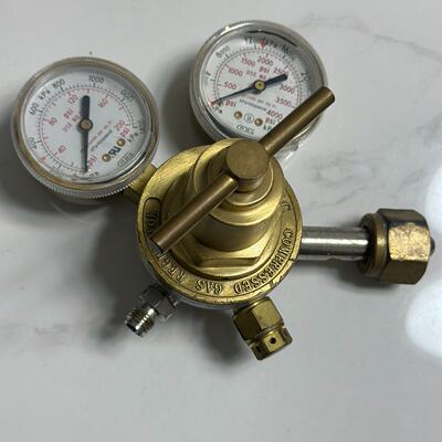 【询价】GENTEC减压阀 400 PSIG 5-125 PSIG适用