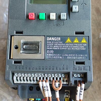 变频器6sl32105be215uvo1.5KW-询