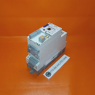Lenze E84AVSCE3714SX0  SW 16.02  0.37kW  8400 Stateline C In
