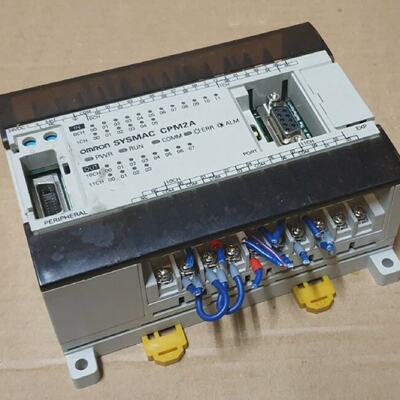 OMRON  SYSMAC  CPM2A
