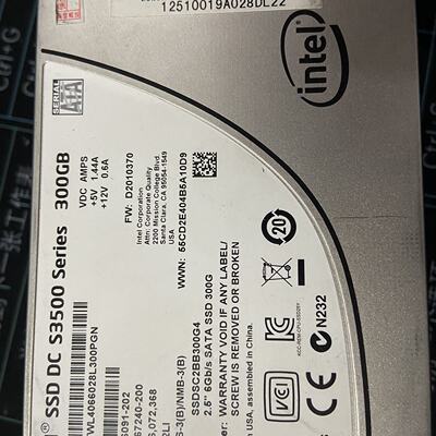 英特尔2.5寸S3500 300GB固态硬盘议价