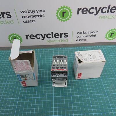 ABB 1SBL901074R8010 AX09301080 contactors pair