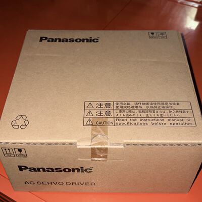 议价-全新原装松下A6MADLN05SG100W伺服驱动器功能完好