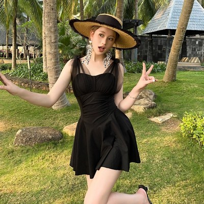 泳衣女款连体裙式显瘦遮肚保守女孩高级感2024新款冬天泡温泉泳装