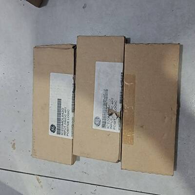 IC220MDL642D全新未使用，实物拍摄，现货3台，有需--议价商品