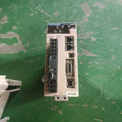 川400瓦伺服驱动器SGPMS-2R5A30A，450W询价