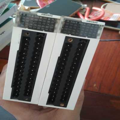 BMXEAE0300有2个成色好，询价