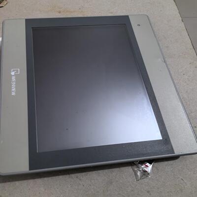 （碧碧商铺）威纶通10寸触摸屏MT8101IE，成色如图，顶部有个安