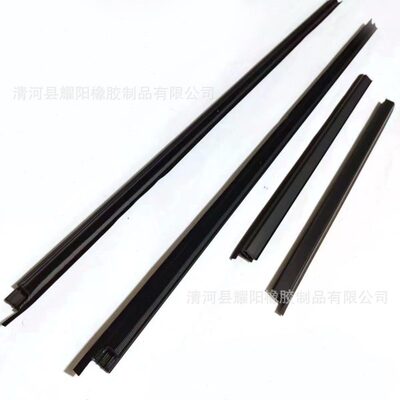 80821-01G00 80820-01G00厂家供应车门玻璃外压条