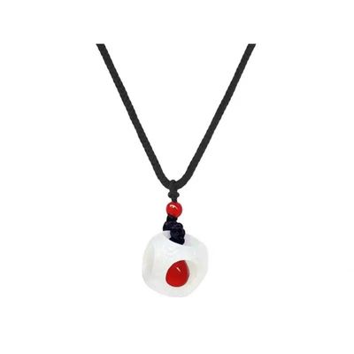 双轨同款缠枝纹玲珑骰子项链椭圆吊坠项链女简约气质皮绳毛衣链