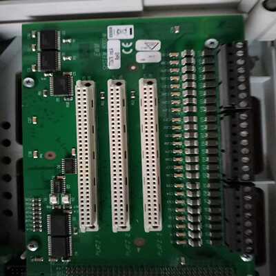 德国安舍ESSER772476iND-A回路扩展板，还有5张(亚飞商行）