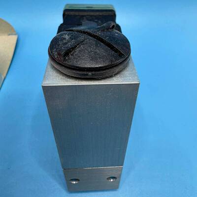 丹佛斯压力开关MBC51002431-2CB0406询价