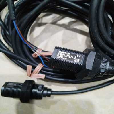 咨询-漫反射对射开关，E3FA-TN11-D，E3FA-TN