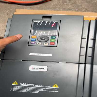 源信变频器YX300011kw380v--议价商品