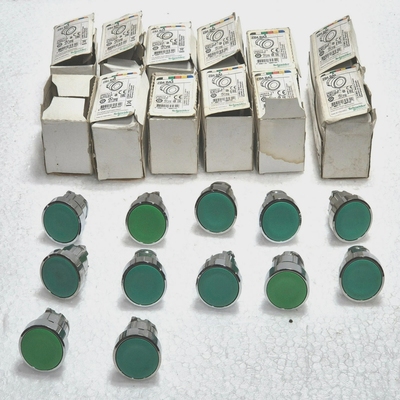 SchneiderElectricZB4BA3Pushbutton(LotOf12pcs)