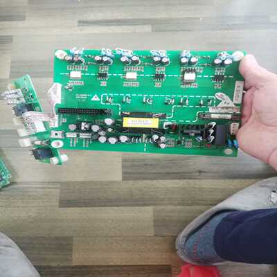 易驱变频器驱动板CV—MPDBV1.0.2，，成色不错，~询价