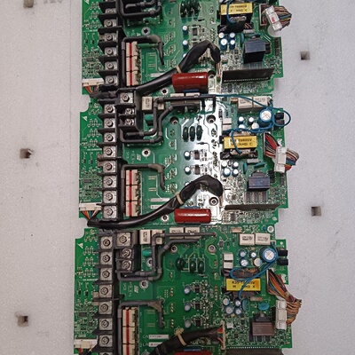 安川H1000变频器驱动板ETP712481，11/15KW【议价】