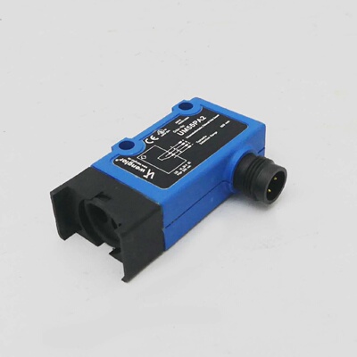 WENGLOR UM55PA2 Reflextaster unused