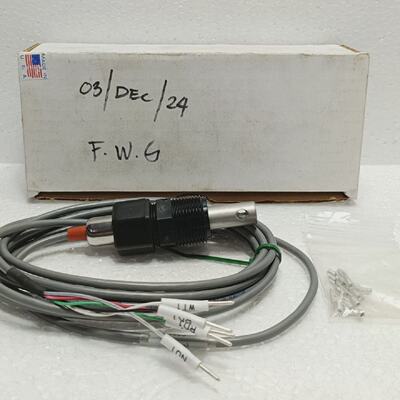 MYRON L CS51S Conductivity Sensor K1.0 100PSI100C Max Belden