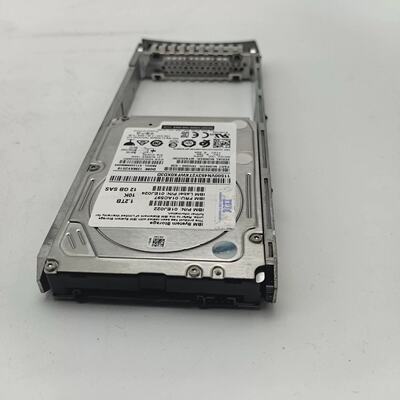 议价IBM  V5000 V5030 储存硬盘 01AC597