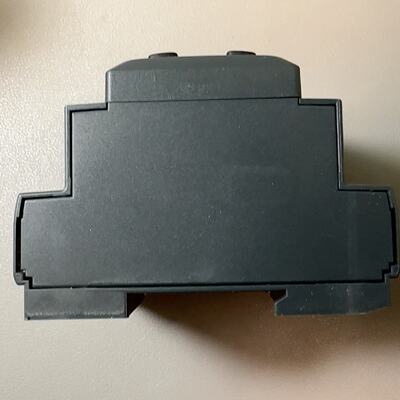 施耐德全新原装TM171OD22R，数量3个，单价441.1--议价商品