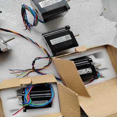 步进马达57A09(锐特)有4，雷赛步进马达42HS0适用