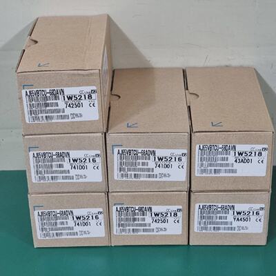 1UNIT MITSUBISHI AJ65VBTCU68DAVN CCLINK DA CONVERTER UNIT
