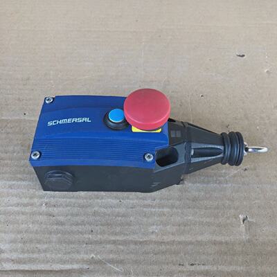 SCHMERSALZQ90013N电缆拉开关