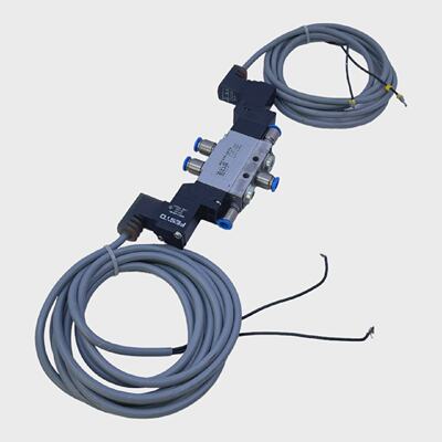 Festo MEH53G18SB Solenoid Valve 173142  MEH324VDC 107107 Mag