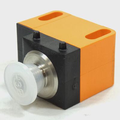 ifm electronic IN5327 IND3004DBPKGUS Induktiver Doppelsensor