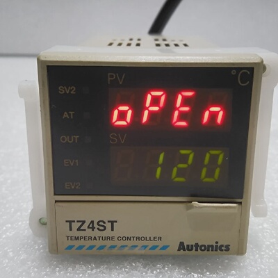 Used Autonics  TZ4ST24S  Temperature Controller 100240VAC 50