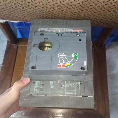 塑壳断路器SACES5H工厂搬迁400适用