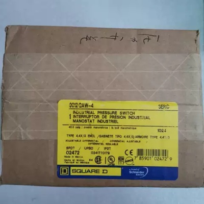 全新原装施耐德美商实块压力开关9012GAW4有4个
