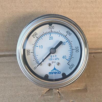 MAKO 003M2257CM PRESSURE GAUGE 0600 PSI NP66130923A