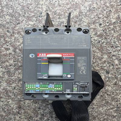 询价~ABB断路器 Tmax XT2H 160 型号 工业级断路保