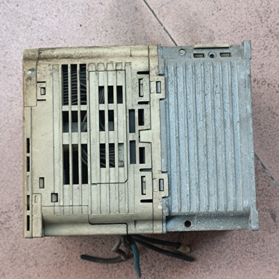 询-安川变频器CIMRVB4A0005BMA1.5KW