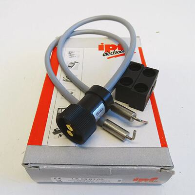 Ipf Electronic LS 03 01 02 LS030102 L. Schranke 15rd90 Glasf