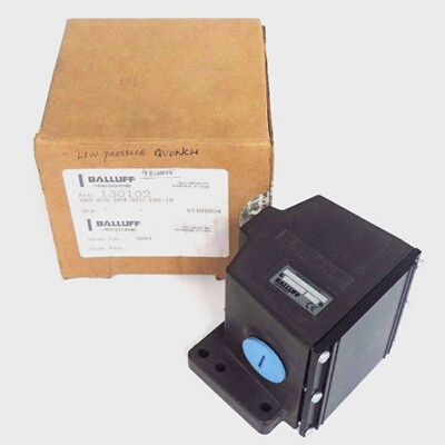 NIB BALLUFF 819D04R1210010 LIMIT SWITCH 130102 660VACDC 819D